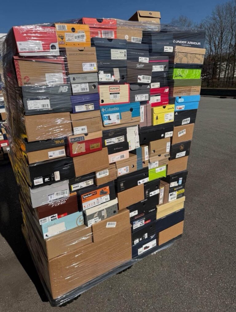 Mix sneakers shoes pallet: 350 pairs per pallet - pmpalletliquidators.com